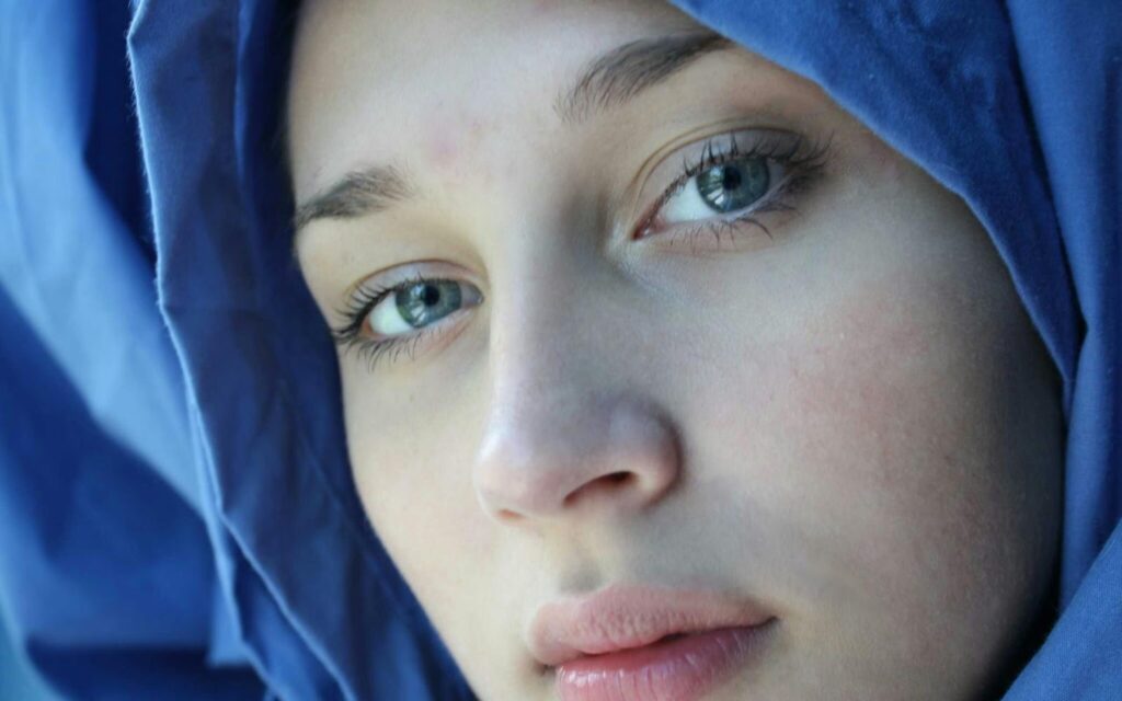 Blue Eyes Aceh People - Visit Banda Aceh